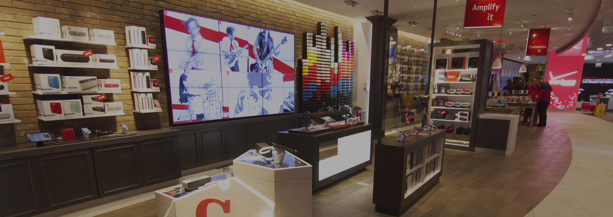 CG_VerizonChicago_PreviewImageV2 - Chute Gerdeman