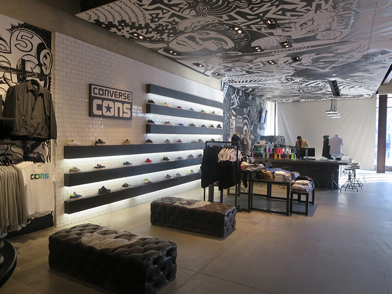 Converse Flagship Santa Monica - Chute Gerdeman