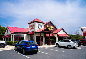 Pizza Inn Restaurant Design - Chute Gerdeman